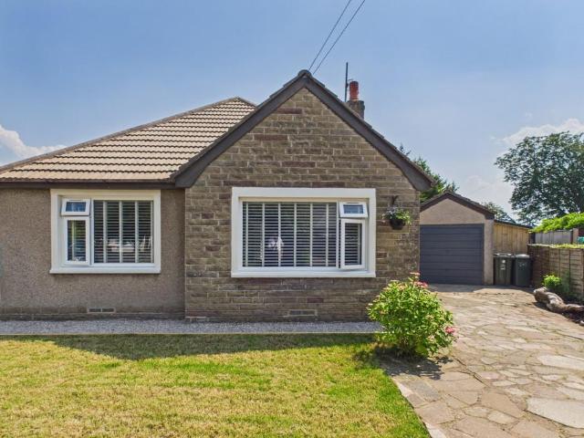 3 bedroom detached bungalow for sale