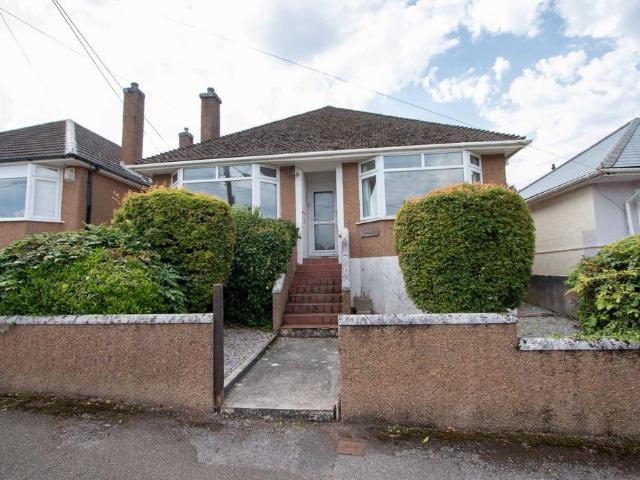 3 bedroom detached bungalow for sale