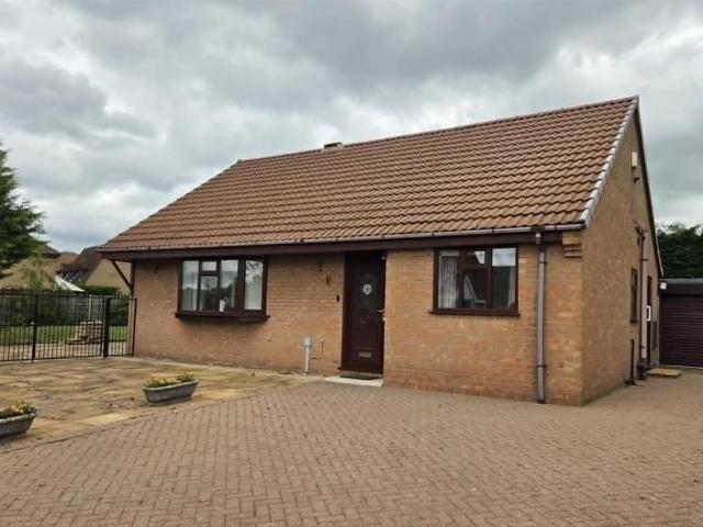 3 bedroom detached bungalow for sale