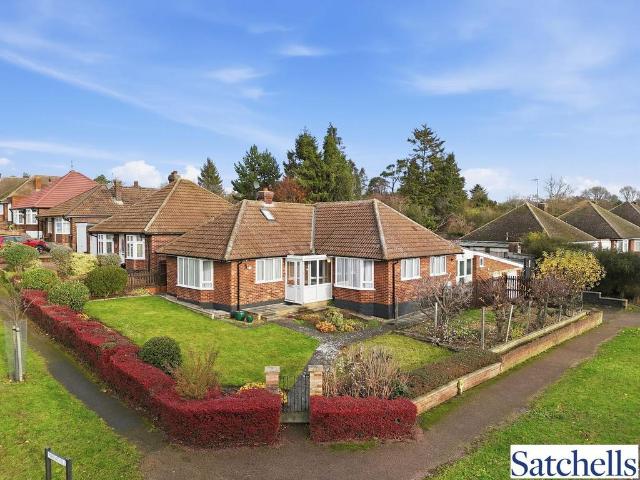 3 bedroom detached bungalow for sale