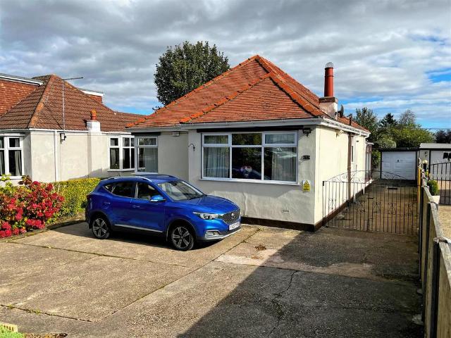 3 bedroom detached bungalow for sale