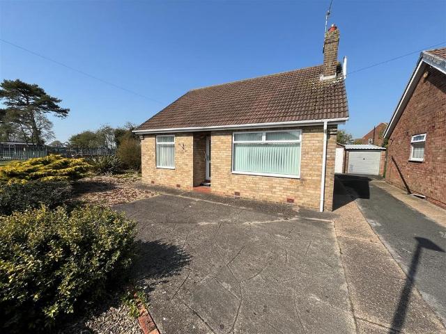 3 bedroom detached bungalow for sale