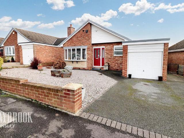 3 bedroom detached bungalow for sale