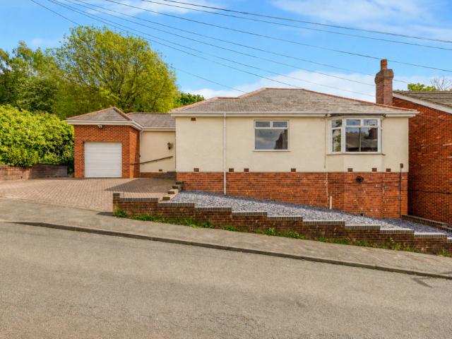 3 bedroom detached bungalow for sale