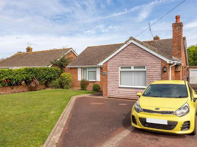 3 bedroom detached bungalow for sale