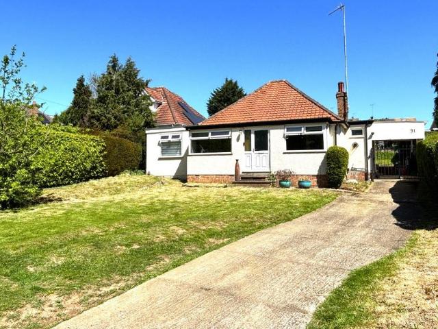 3 bedroom detached bungalow for sale