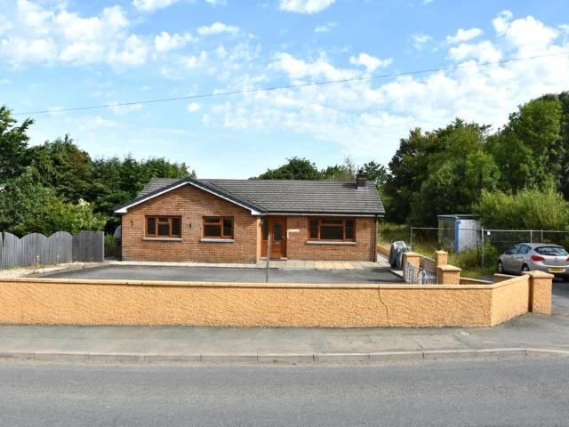 3 bedroom detached bungalow for sale