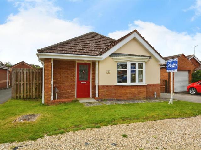 3 bedroom detached bungalow for sale