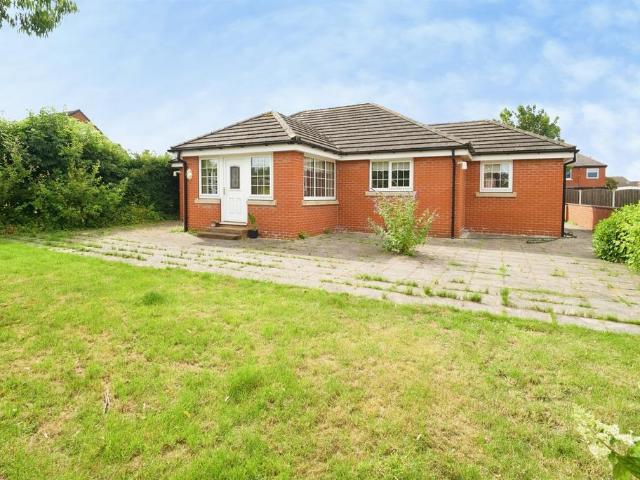 3 bedroom detached bungalow for sale
