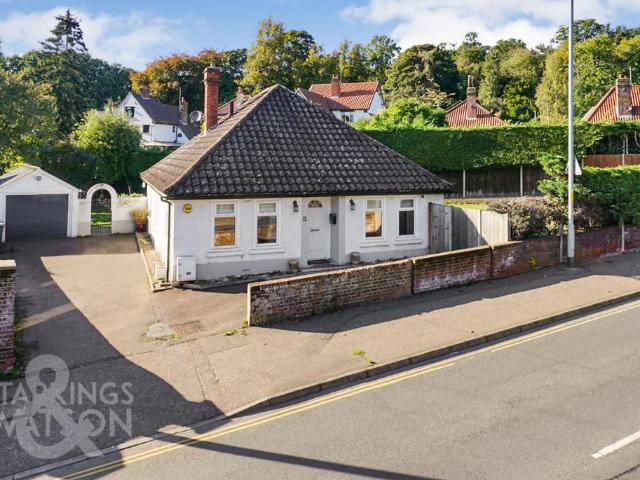 3 bedroom detached bungalow for sale