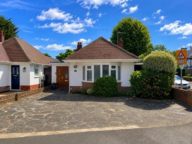 3 bedroom detached bungalow for sale