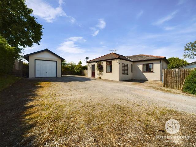 3 bedroom detached bungalow for sale