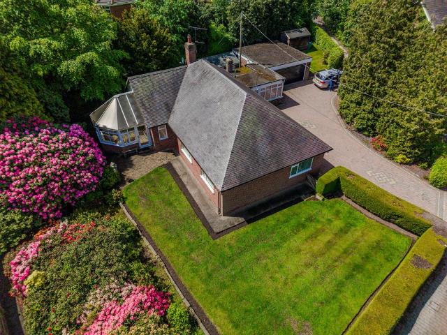 3 bedroom detached bungalow for sale