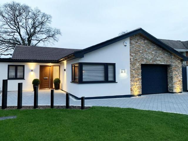 3 bedroom detached bungalow for sale