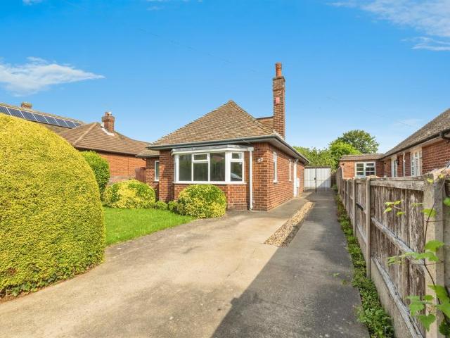 3 bedroom detached bungalow for sale
