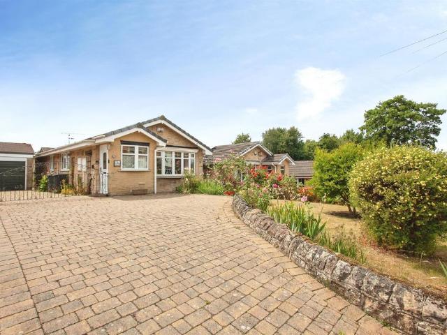 3 bedroom detached bungalow for sale