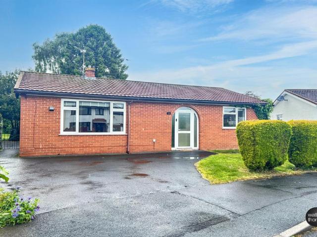 3 bedroom detached bungalow for sale