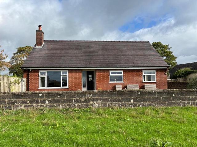 3 bedroom detached bungalow for sale