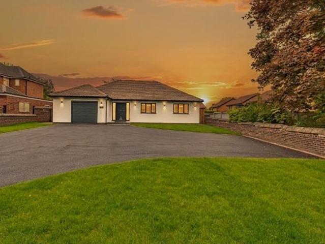 3 bedroom detached bungalow for sale