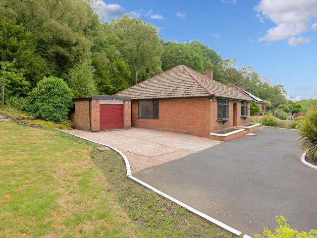 3 bedroom detached bungalow for sale