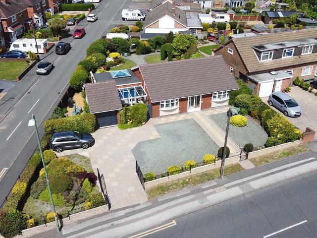 3 bedroom detached bungalow for sale