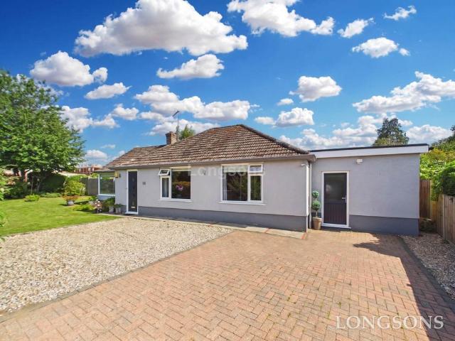 3 bedroom detached bungalow for sale