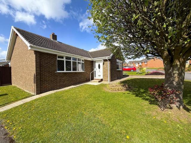 3 bedroom detached bungalow for sale