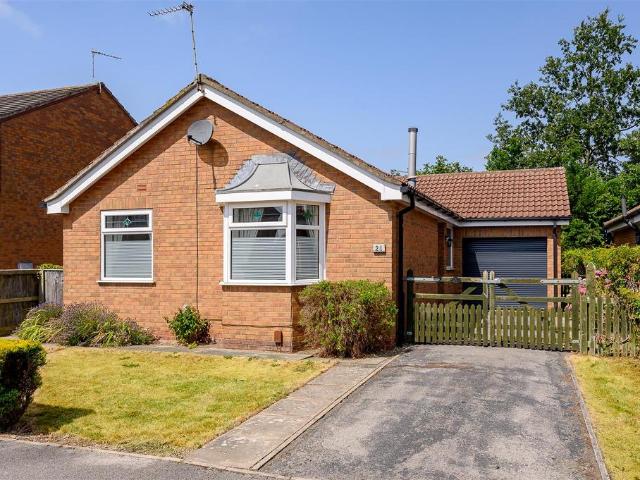 3 bedroom detached bungalow for sale