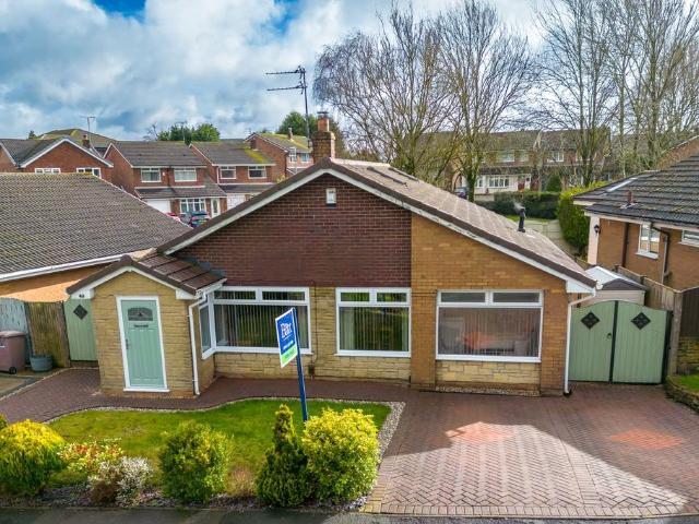 3 bedroom detached bungalow for sale