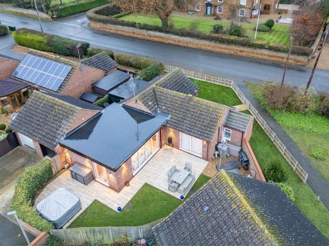 3 bedroom detached bungalow for sale