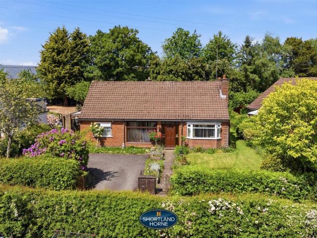 3 bedroom detached bungalow for sale