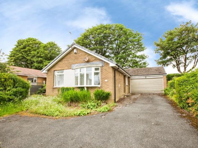 3 bedroom detached bungalow for sale
