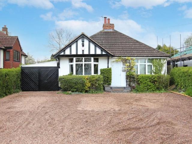 3 bedroom detached bungalow for sale