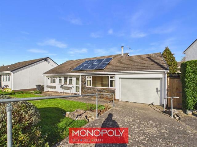 3 bedroom detached bungalow for sale
