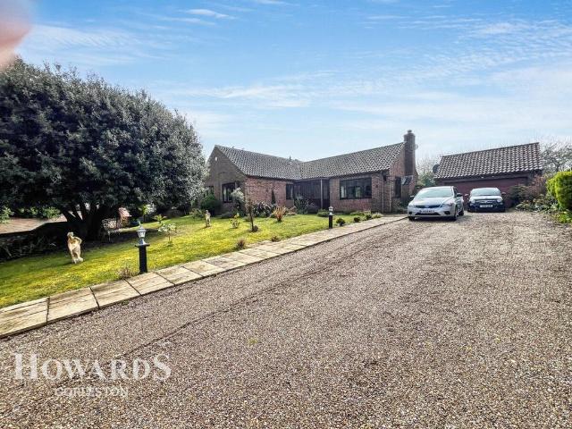 3 bedroom detached bungalow for sale
