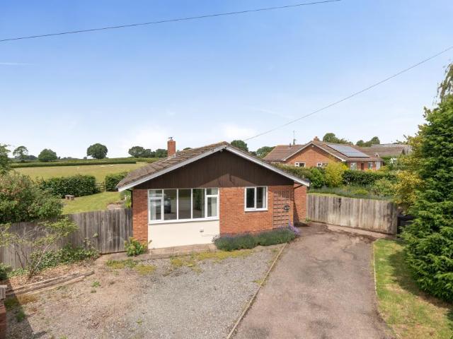 3 bedroom detached bungalow for sale