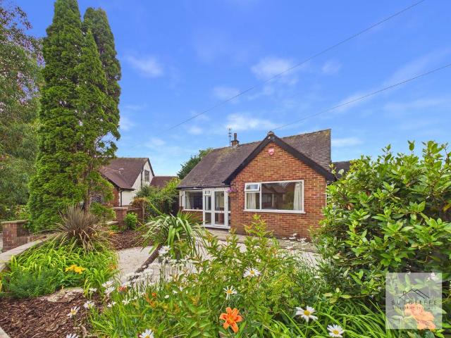 3 bedroom detached bungalow for sale