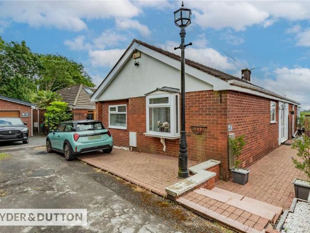 3 bedroom detached bungalow for sale