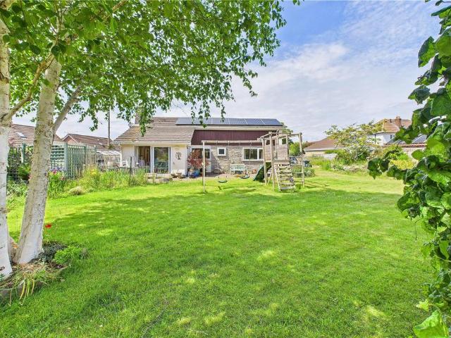 3 bedroom detached bungalow for sale