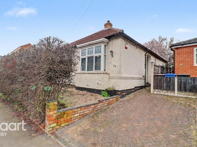 3 bedroom detached bungalow for sale