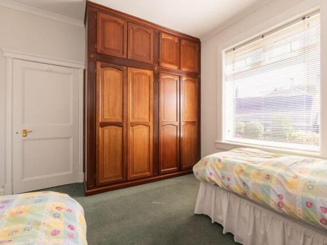 3 bedroom detached bungalow for sale in 9 Hillview Drive, Edinburgh, EH12 8QW, EH12