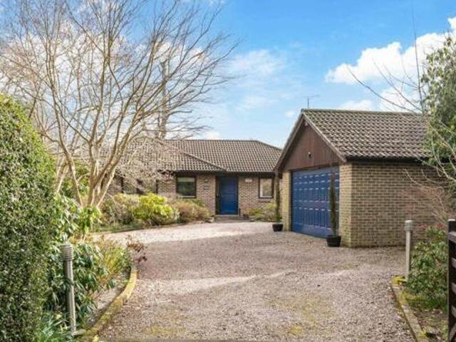 3 Bedroom Detached Bungalow For Sale In Copthorne