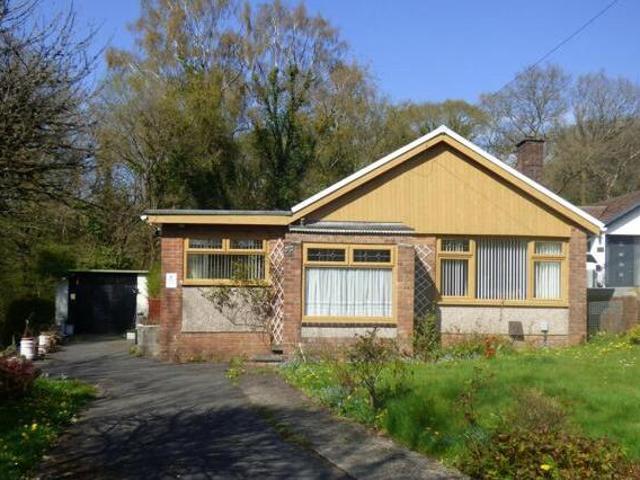 3 Bedroom Detached Bungalow For Sale In Cimla