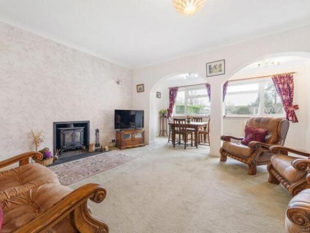3 bedroom detached bungalow for sale in Craven Road, Orpington, BR6