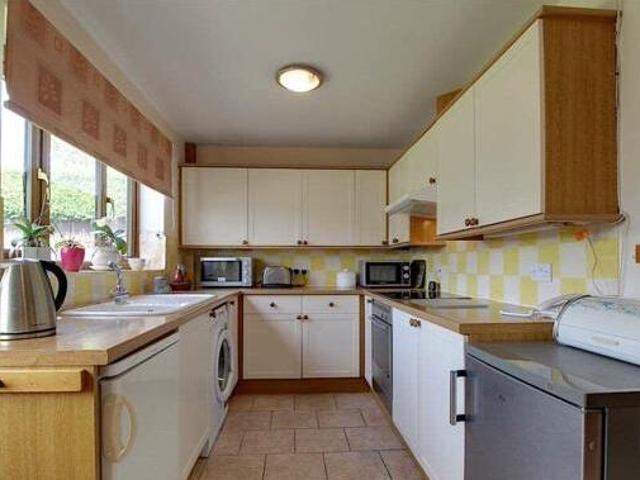 3 Bedroom Detached Bungalow For Sale In Ancaster