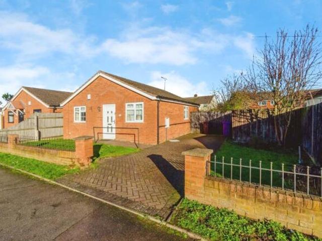 3 bedroom detached bungalow for sale in Alamein Road, Willenhall, WV13
