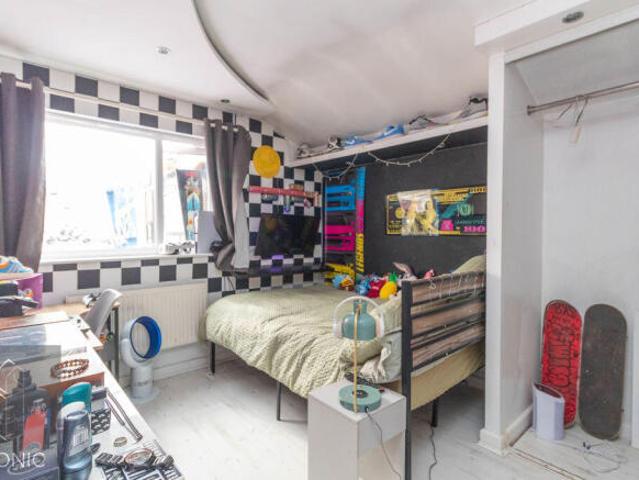 3 bedroom detached bungalow for sale in Boundary Road, Hellesdon, Norwich, NR6