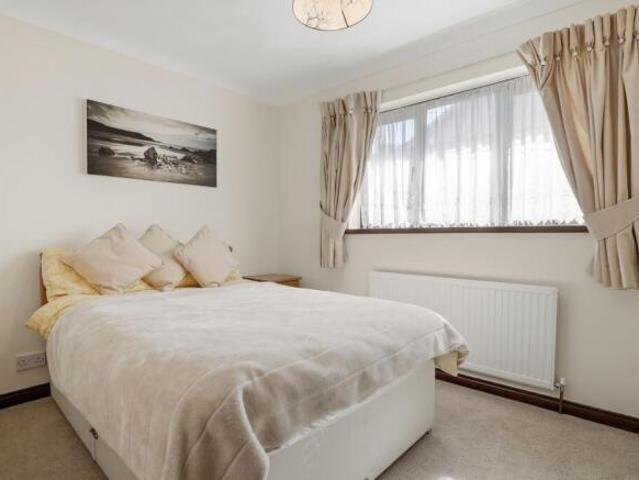 3 bedroom detached bungalow for sale in Barkestone Close, Emerson Valley, MK4