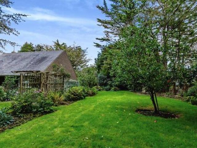 3 Bedroom Detached Bungalow For Sale In Barnham, Bognor Regis
