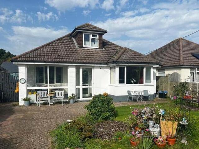 3 Bedroom Detached Bungalow For Sale In Barton On Sea
